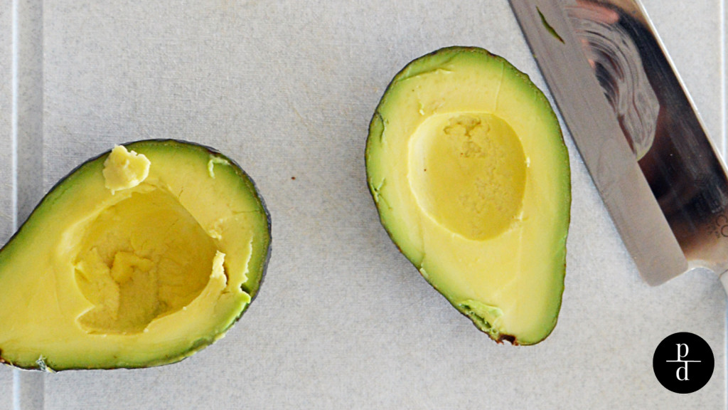 Easy, Peasy Guacamole in 7 Mins Flat - Pretty Domesticated