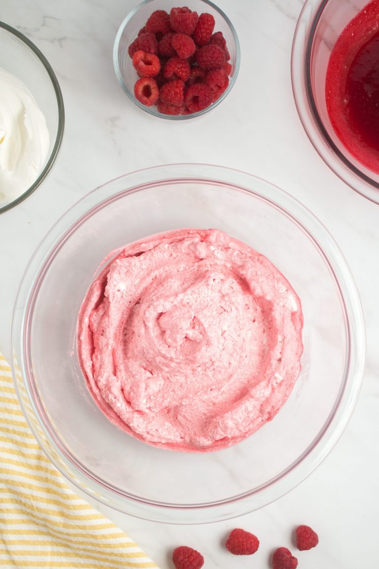 Easy Raspberry Mousse Recipe - Pretty Domesticated