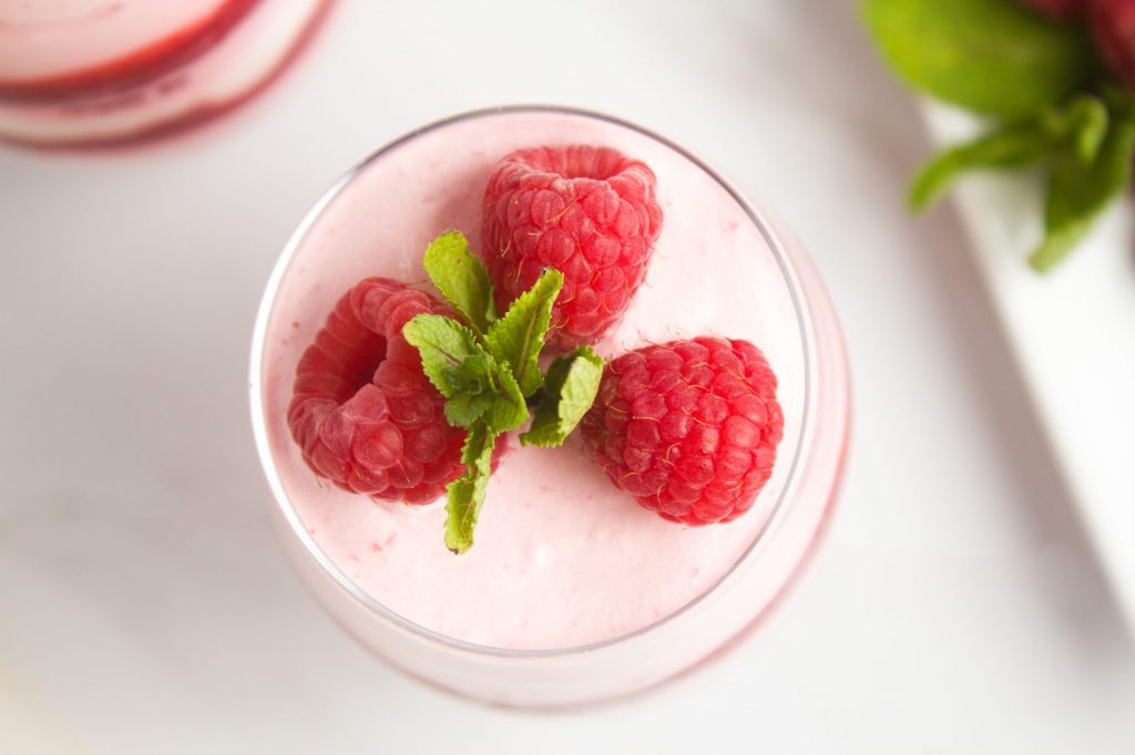 Easy Raspberry Mousse Recipe - Pretty Domesticated