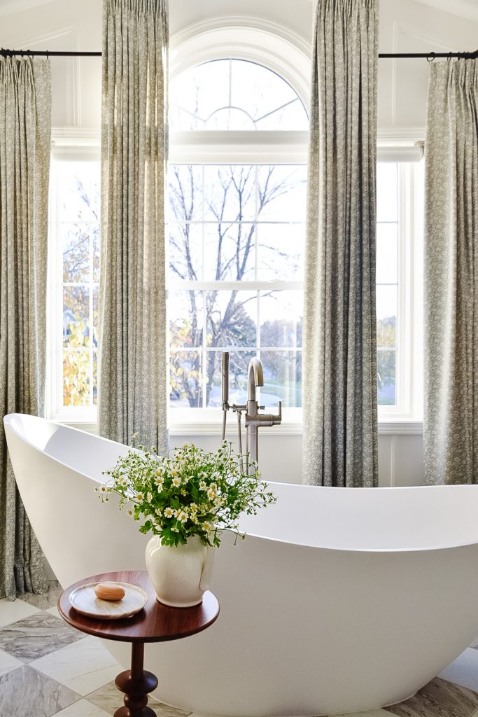 5 Traditional Bathroom Ideas - Pretty Domesticated