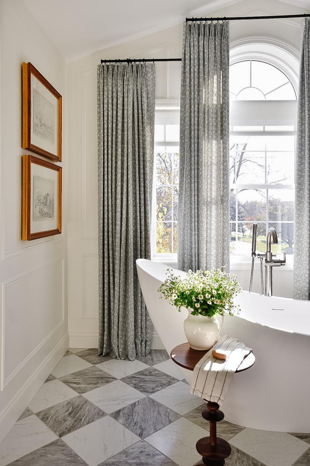 5 Traditional Bathroom Ideas - Pretty Domesticated